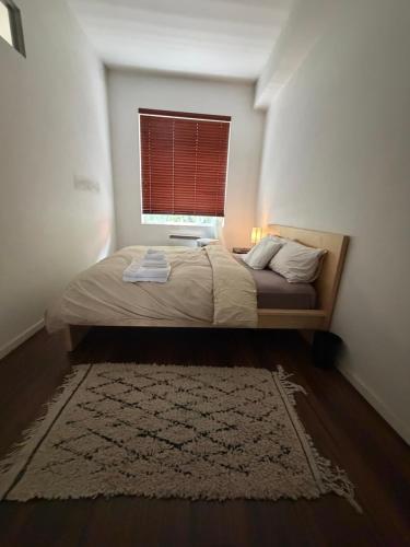 Room In A Luxury Loft Near Jean-talon Market - Montreal