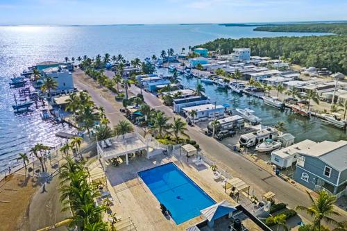 Happy In The Keys Tiny Home - Key Largo, FL