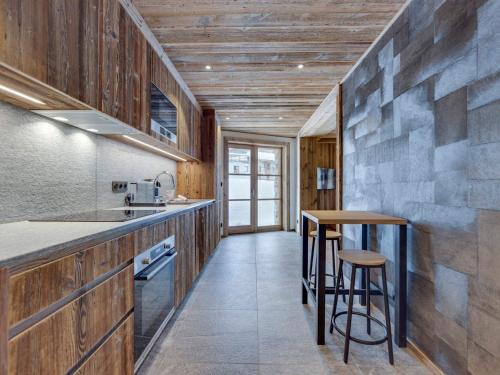 Appartement 6 Pers. Avec Terrasse Pres Des Pistes, Cheminee Et Parking, Val D'isere - Val-d'Isère