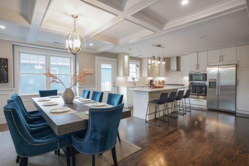 Ultra-luxurious Home Near Boston Pet-friendly - Concord