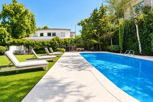 The Garden Villa - Mediterranean Oasis In Bcn - Barcellona