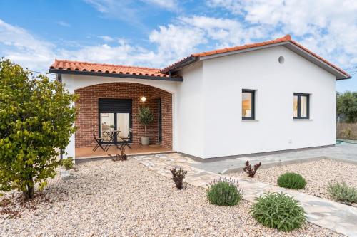Villa Da Ti Bemvida Cozy 2-br W Heated Pool - Ilha