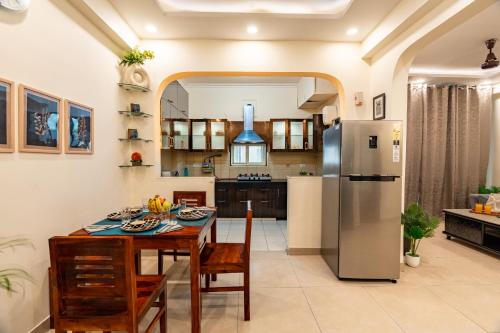 Homlee-heights-3bhk-lift-parking-yashoda Medicity - Ghaziabad