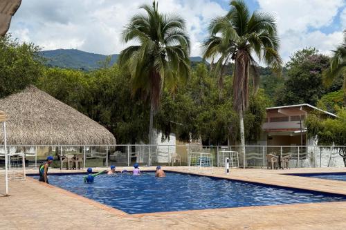 Hotel Las Palmeras - Villeta