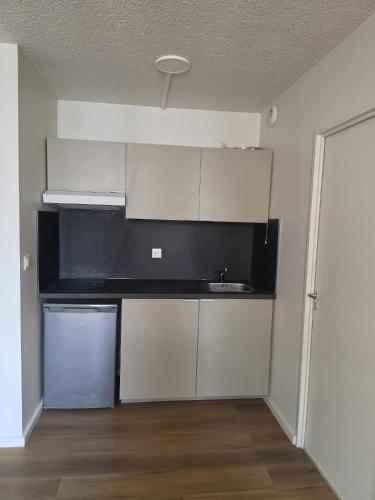 Studio Meuble Epinay - Épinay-sur-Seine