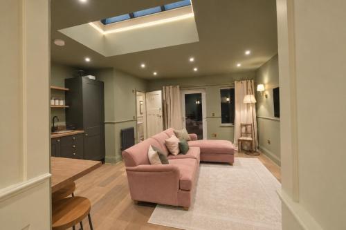 Luxury Apartment, Catherine Hill, Pets - Sleeps 4 - Frome