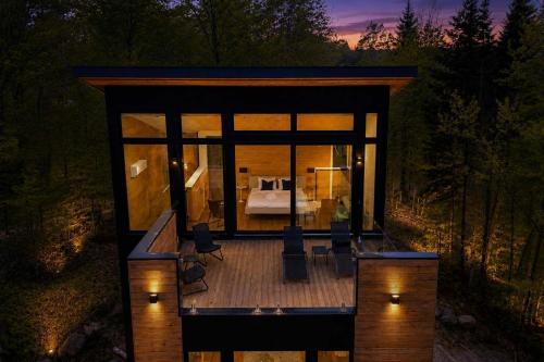 Warm Cabin In Nature With Spa & Sauna - Quebec