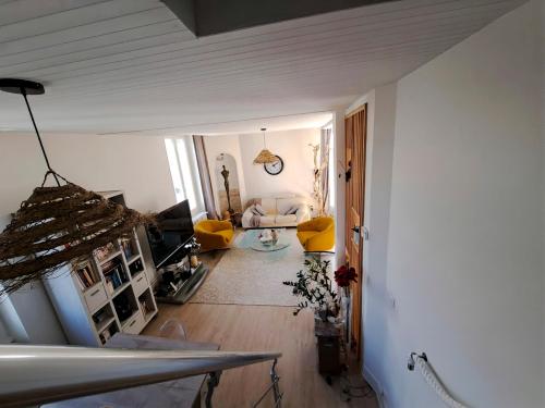 Grand Duplex Spacieux En Maison De Ville - Dijon