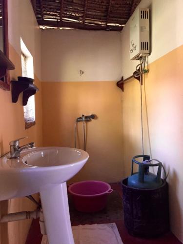 Hôtel La Pirogue - Mahambo, Madagascar - Mis à jour en 2026 : Prix et ...