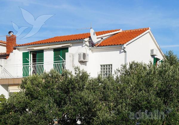 Apartments Zjacic - Brodarica