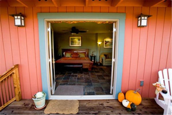 Pearlessence Vineyard Inn - Santa Rosa, CA