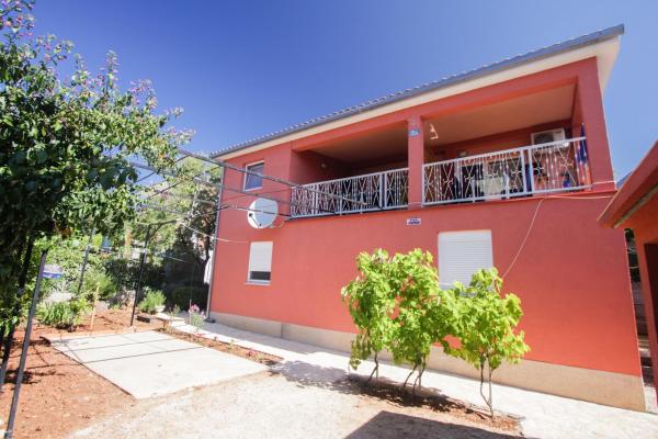 Apartments Andro - Primošten