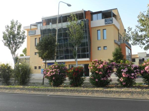 Erasmus Hotel - Caltanissetta