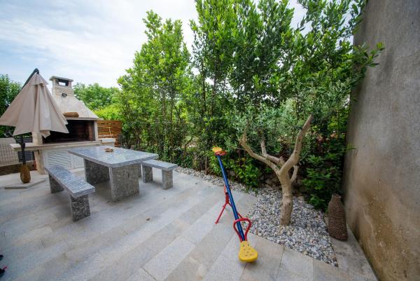 Apartments Niko - Nin