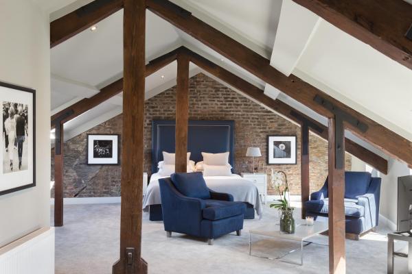 Giles Norman Gallery & Townhouse - Kinsale