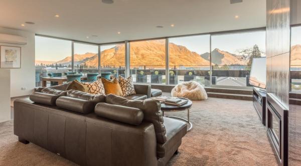 Views On Hallenstein - Queenstown