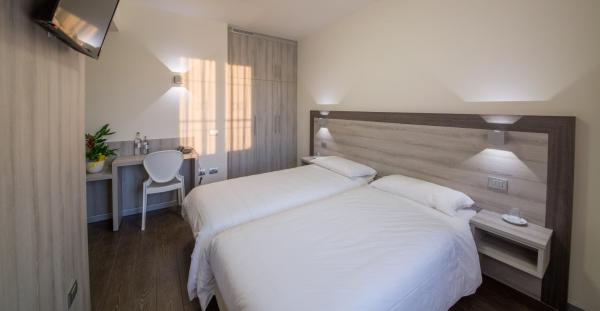 Hotel Colombera Rossa - Брешиа