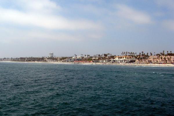 Days Inn By Wyndham Oceanside - Carlsbad, CA