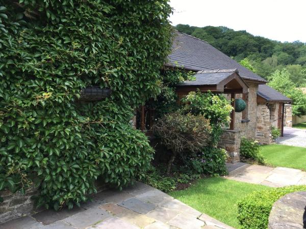 Ty Carreg Fach Staycation Cottage Cardiff - Cardiff