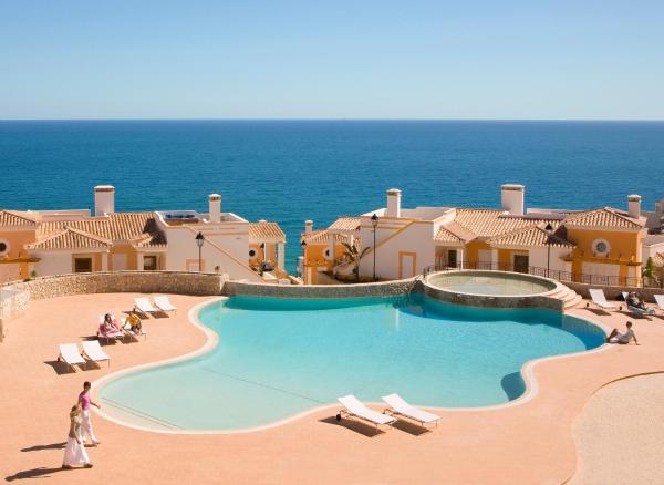3 Bedroom Villa In Salema Beach - Sagres