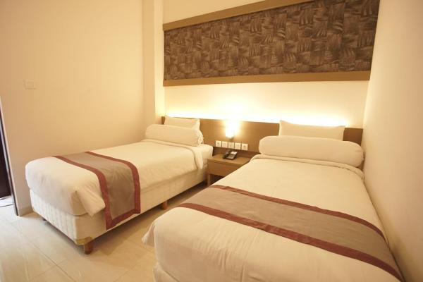 Viva Hotel Kediri, Azana Hotels Collection - Kediri