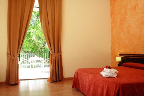 San Max Hotel - Aci Castello