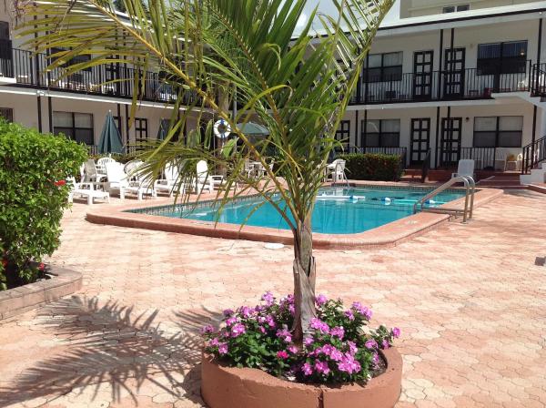 Napoli Belmar Resort - Wilton Manors, FL