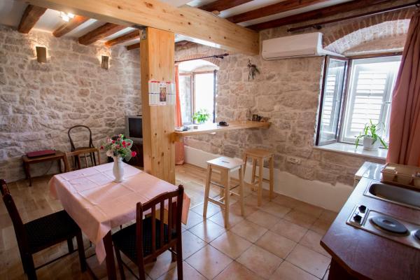 Apartment Riva - Skradin