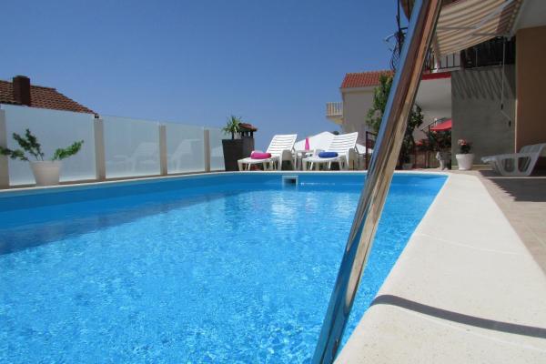 Apartments Bartulić - Okrug Gornji
