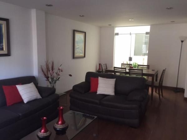 Entire Apartment. Elegant, Cozy And Cheap - アレキパ