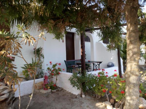 Mar-nik Village - 米洛斯島