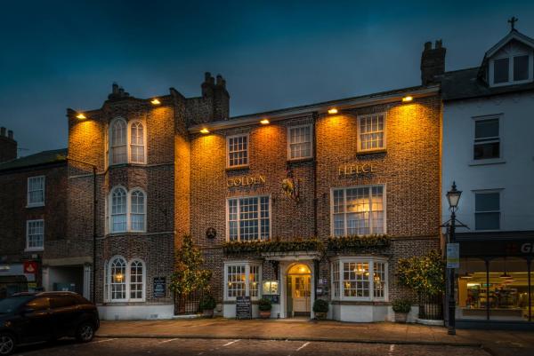 The Golden Fleece Hotel, Thirsk, North Yorkshire - Part Of The Coaching Inn Group - Ripon
