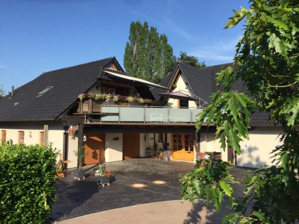 Komfortable Apartments In Der Villa Eule - Varel