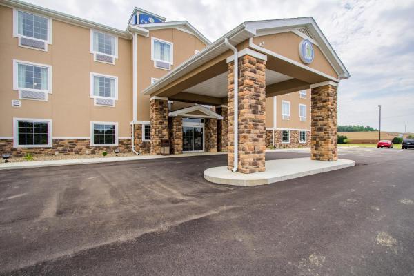 Cobblestone Hotel & Suites - Orrville - Burbank, OH