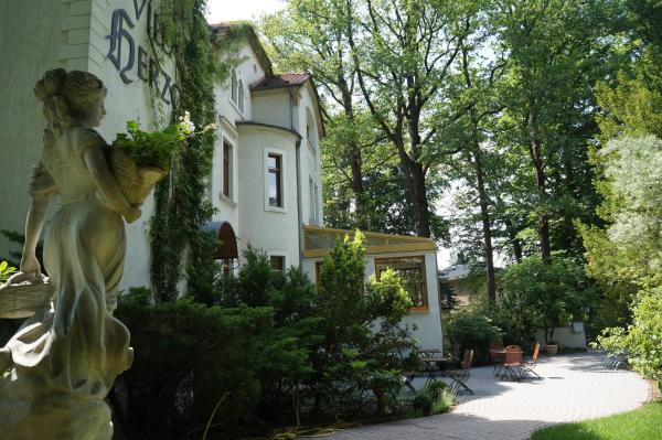 Hotel Villa Herzog - Pirna