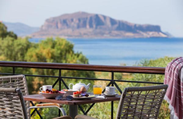 Iris Beach Hotel - Пелопоннес