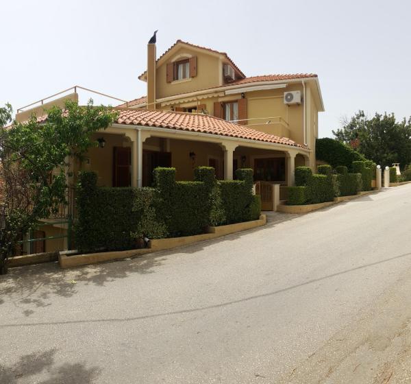 Epi Apartments - Cephalonia