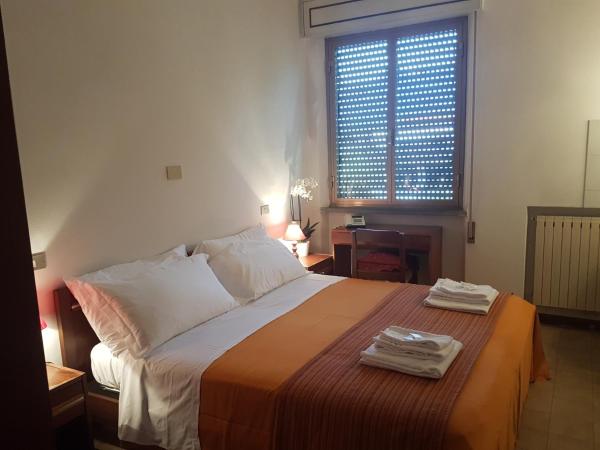 Albergo Smeraldo - Carrara