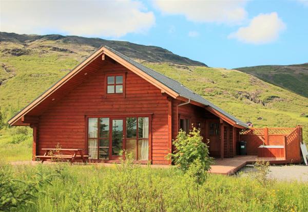 Geysir - Modern Log Cabin - Iceland
