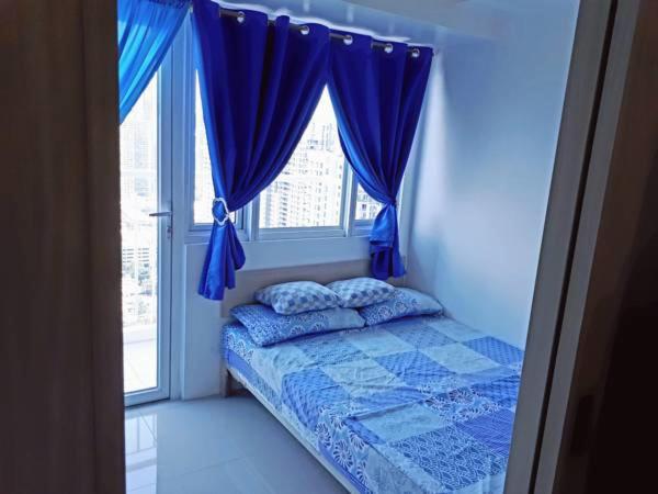 Light Residences 1br Apartment Balcony - Taytay