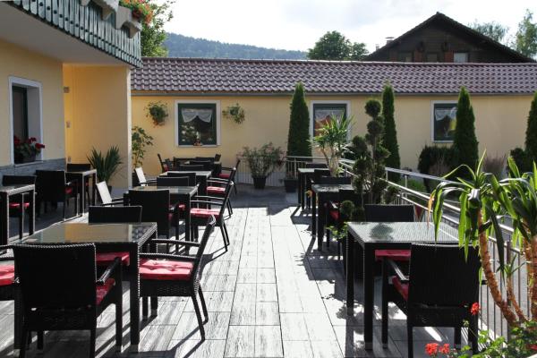 Gasthof-hotel Dilger - Neukirchen