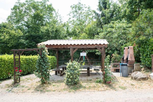 Camping Le Mas Fleuri - Alpen