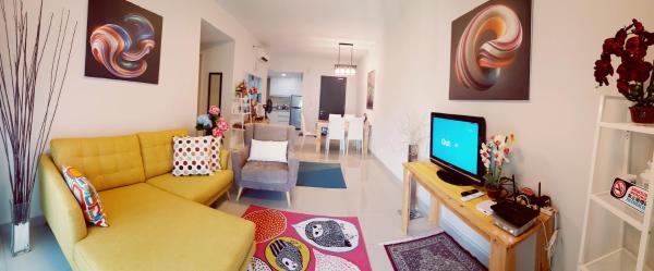 Skyview Univ360 Place Facing Mines Lake - Kajang