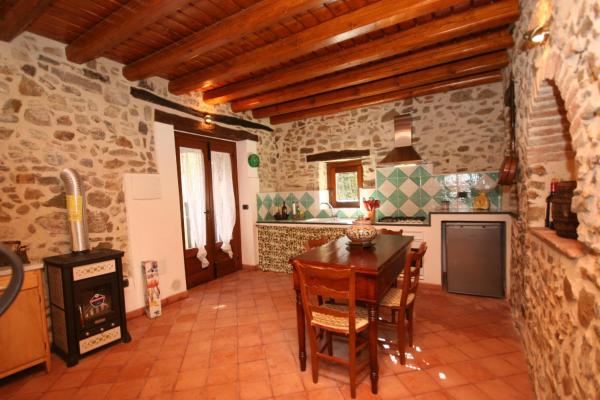 La Corte Di Pietro - Cefalú
