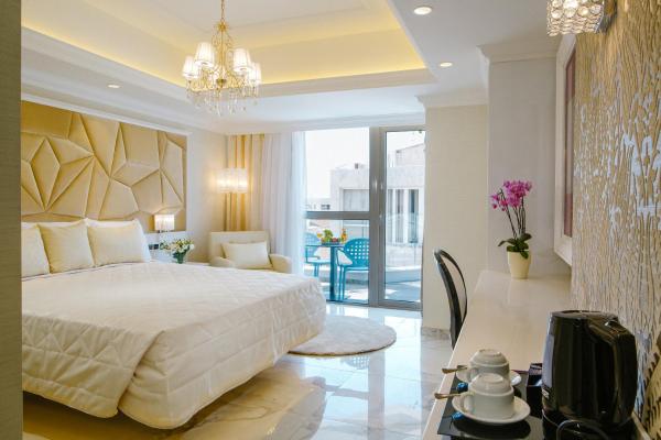 Qbic City Hotel - Larnaca