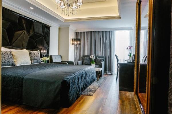 Qbic City Hotel - Larnaca