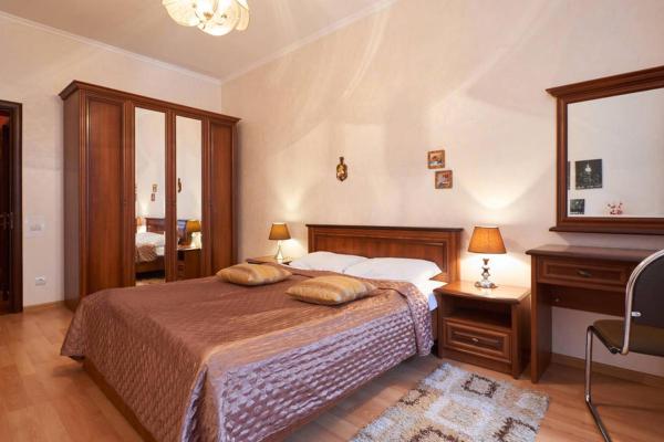 Home Hotel Apartments On Khreshchatyk Area - Kiew