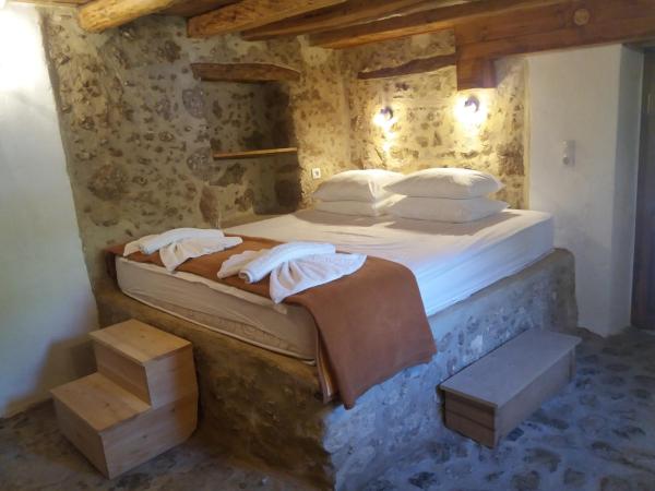 Heracles Traditional Cretan Houses - Crete