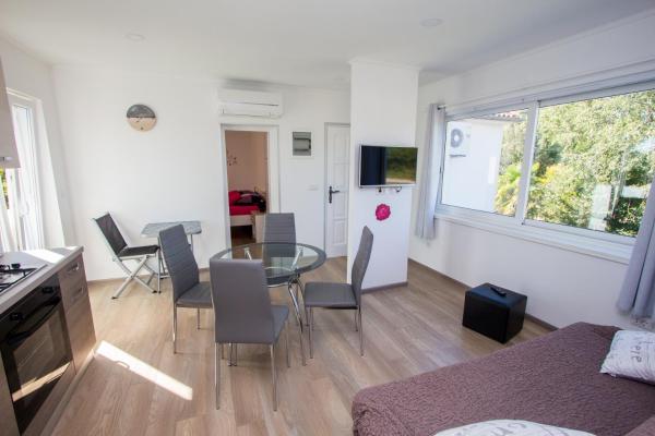 Apartment Krista Tinjan - Istria