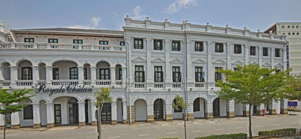 Contemporary Heritage Hotel -Deluxe Room 3 - Penang